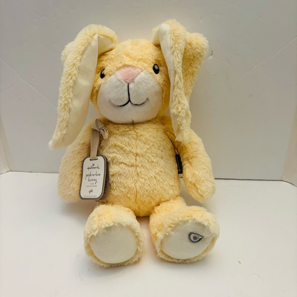 Hallmark | Toys | Hallmark Peek Aboo Easter Bunny 2 Stuffed ...